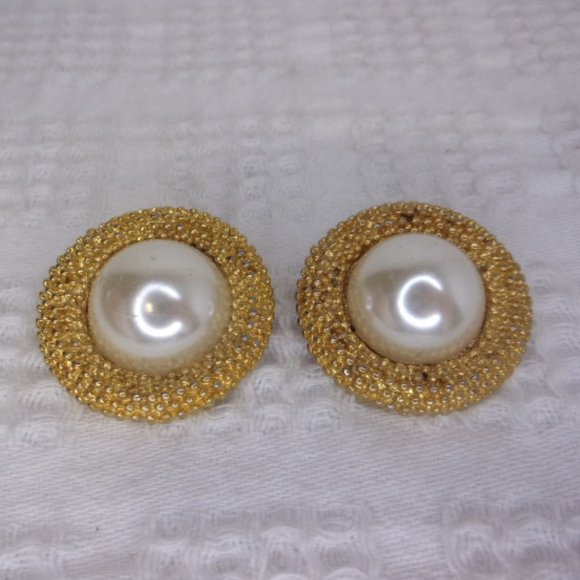 S.G. D'OR | Shoes | Vintage Faux Pearl Gold Tone Shoe Clips | Poshmark